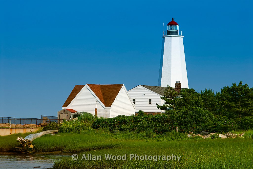 Lynde Point Light