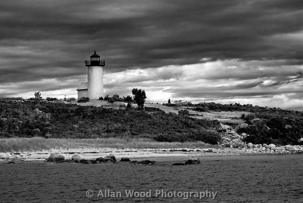 Tarpaulin Cove Light